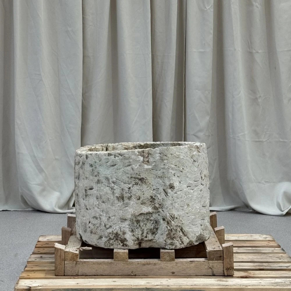 Limestone Planter - LSC126 – The Balcony Garden
