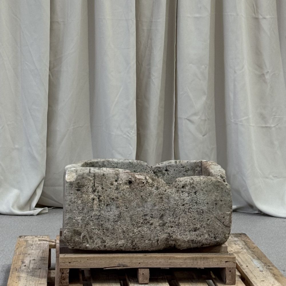Antique Limestone Planters – The Balcony Garden