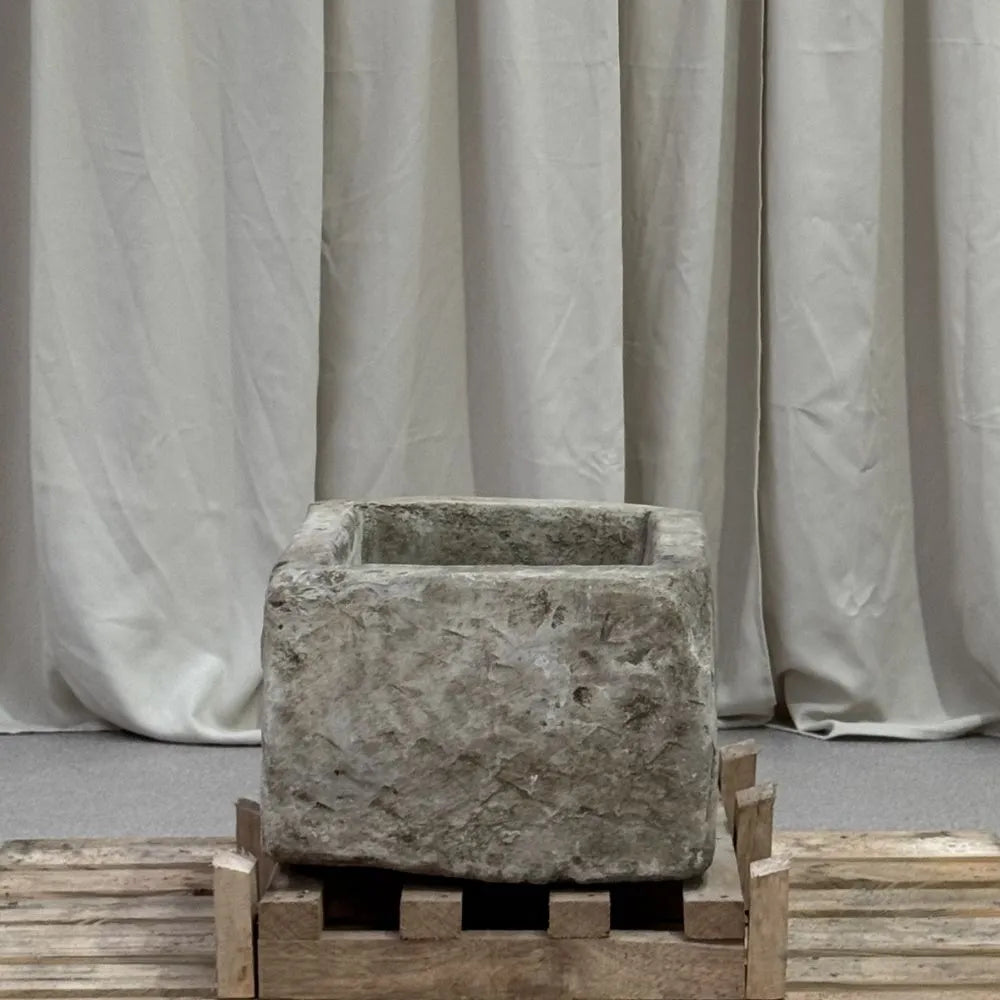 Antique Limestone Planters – The Balcony Garden